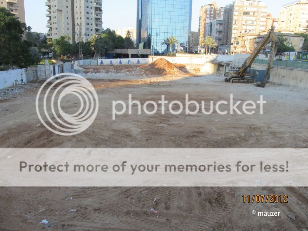 Demolition and Evacuation-Build thread | Page 7 | SkyscraperCity Forum