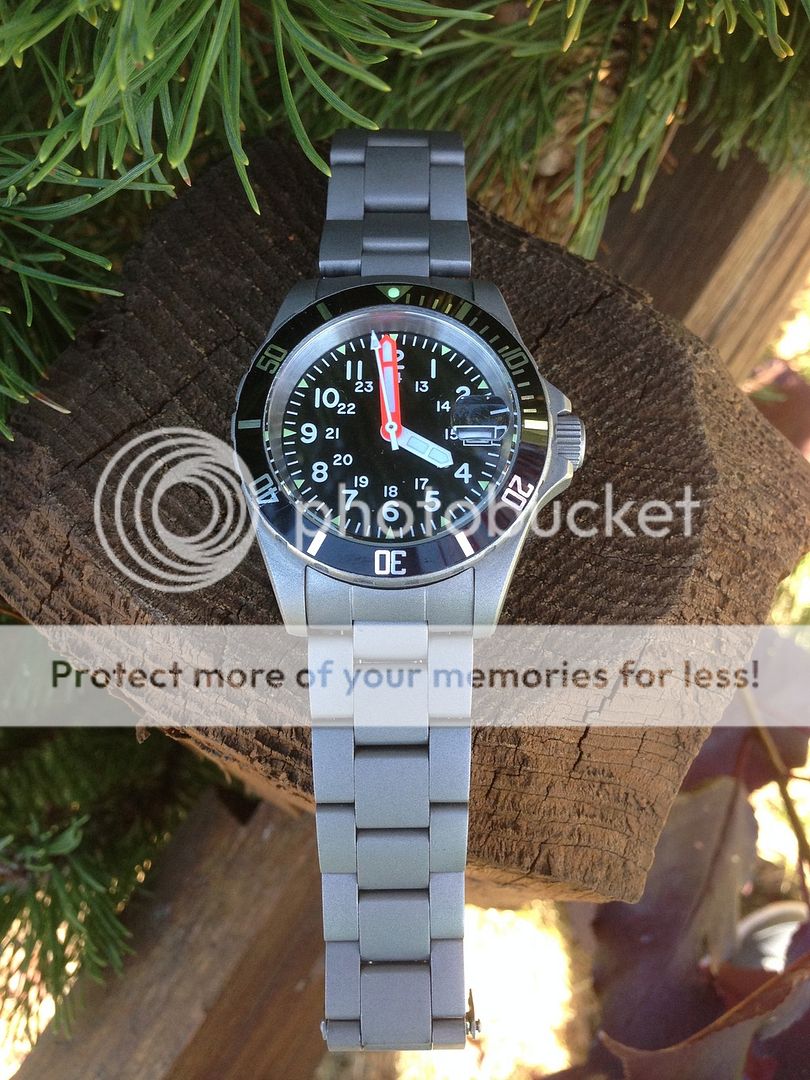 Custom Invicta Field watch/ Battle sub | WatchUSeek Watch Forums